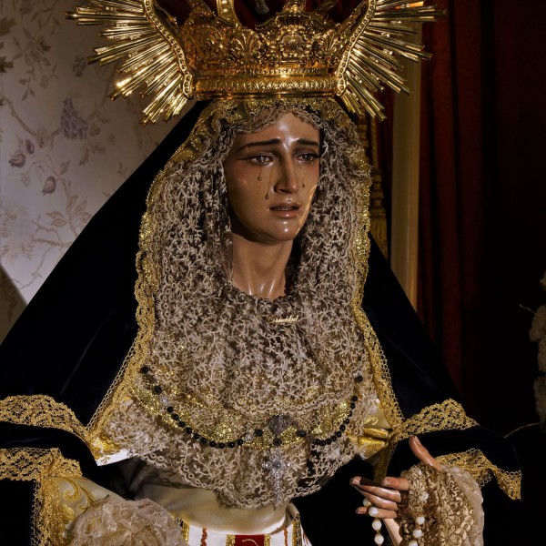 Besamanos extraordinario por el décimo aniversario de la Trinidad ...